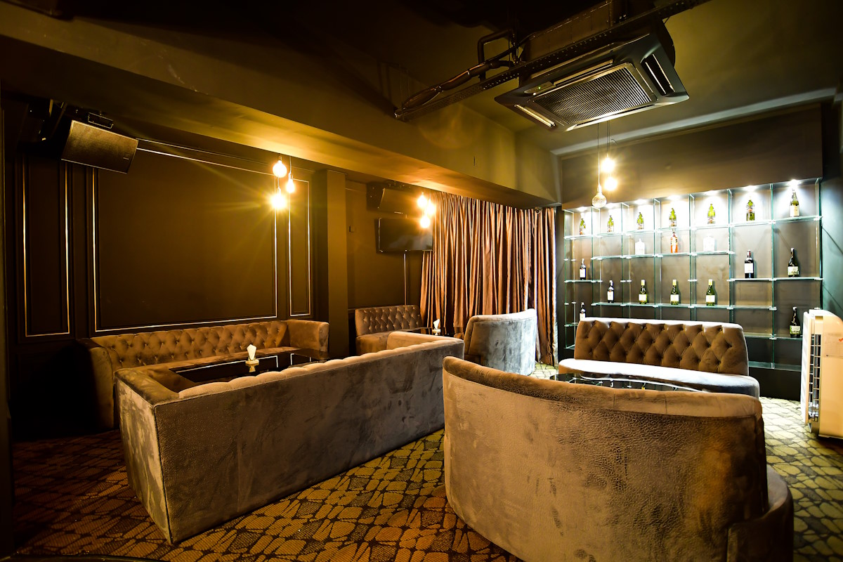 Jiu Guan Lounge Puchong (1) – 蒲种酒馆 • 酒馆2.0 • 九吧x酒馆